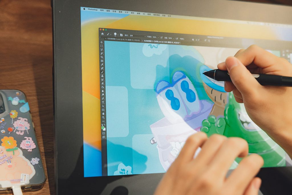 怪誕宇宙的造物主！藝術家 KINGJUN 用「醜」插畫征服地球人，散播快樂病毒是最好玩的事・Wacom Club 會員俱樂部